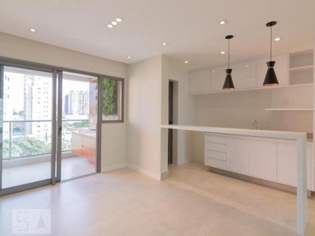 Apartamento à Venda Moema, 2 Quartos, 71 m2