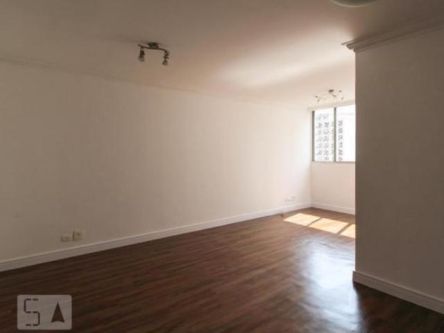 Apartamento à Venda Moema, 2 Quartos, 77 m2