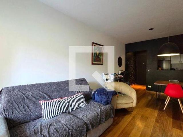 Apartamento à Venda Moema, 2 Quartos, 75 m2