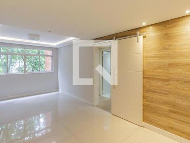 Apartamento à Venda Moema, 2 Quartos, 75 m2