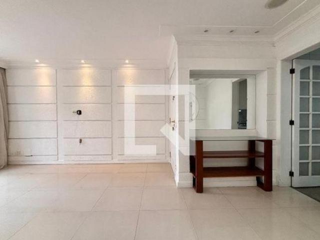 Apartamento à Venda Moema, 2 Quartos, 80 m2