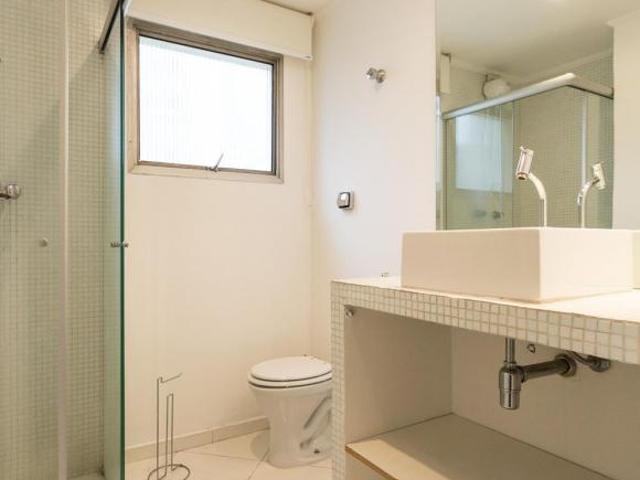 Apartamento à Venda Moema, 2 Quartos, 80 m2