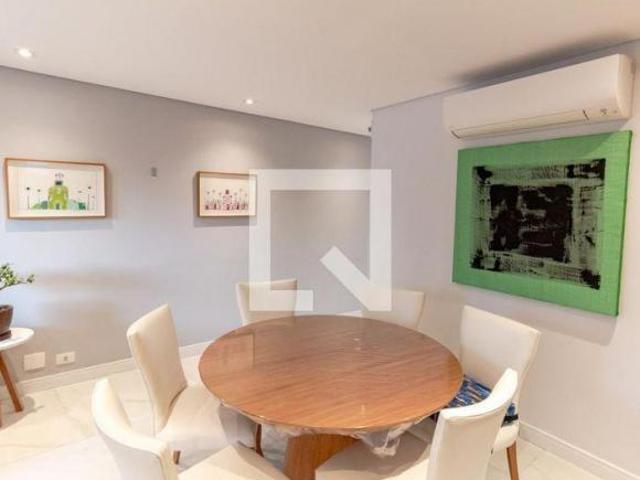 Apartamento à Venda Moema, 2 Quartos, 80 m2