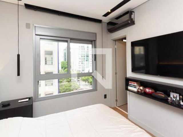 Apartamento à Venda Moema, 2 Quartos, 84 m2