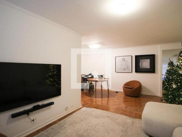 Apartamento à Venda Moema, 2 Quartos, 90 m2