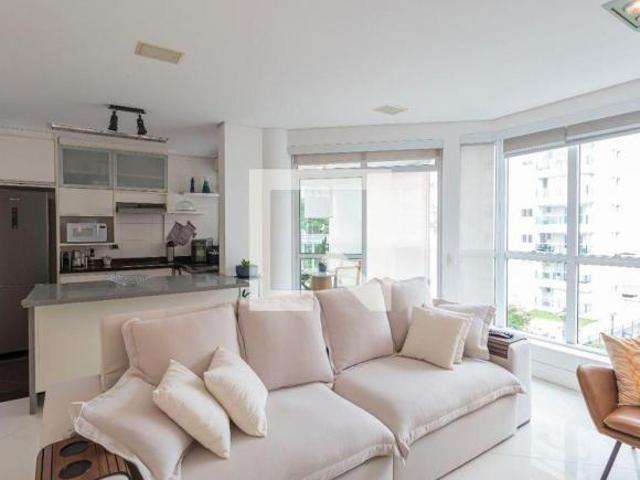 Apartamento à Venda Moema, 2 Quartos, 90 m2