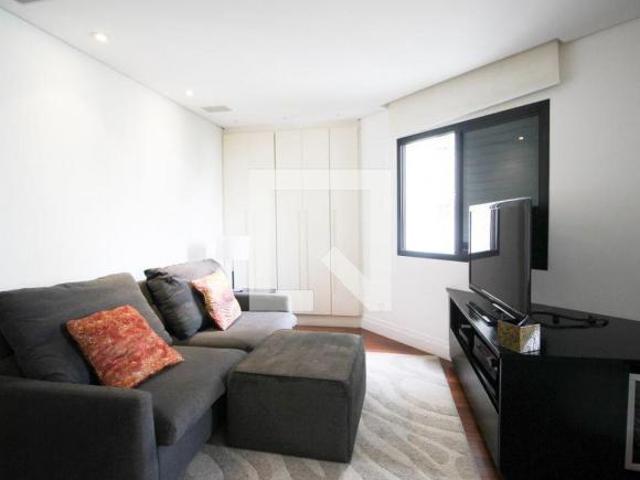 Apartamento à Venda Moema, 2 Quartos, 94 m2