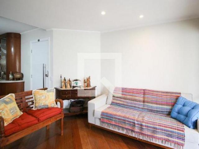 Apartamento à Venda Moema, 2 Quartos, 100 m2
