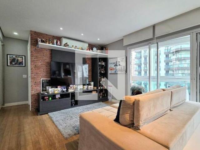 Apartamento à Venda Moema, 2 Quartos, 105 m2
