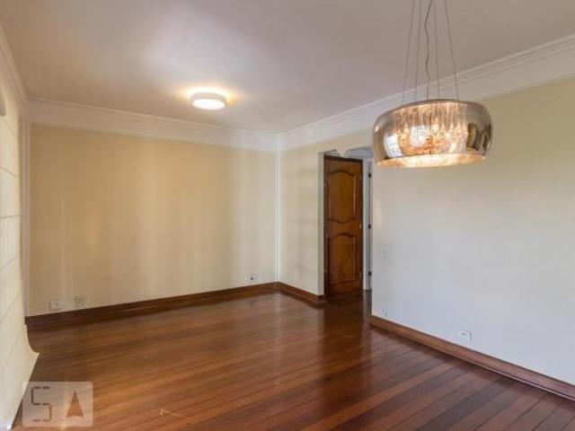 Apartamento à Venda Moema, 2 Quartos, 105 m2