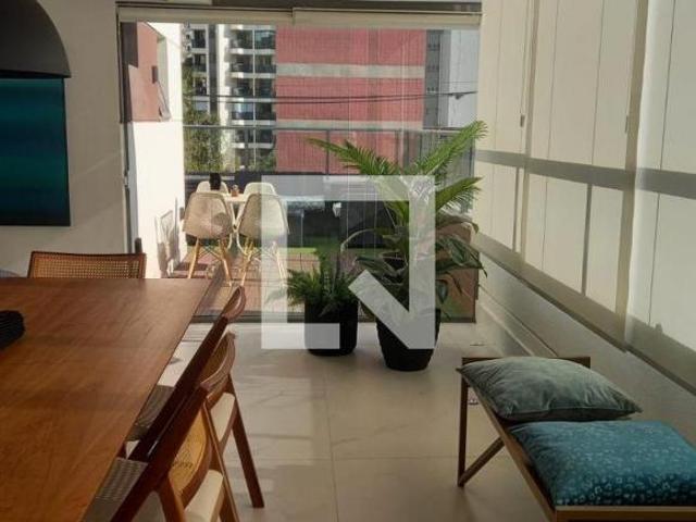 Apartamento à Venda Moema, 2 Quartos, 105 m2