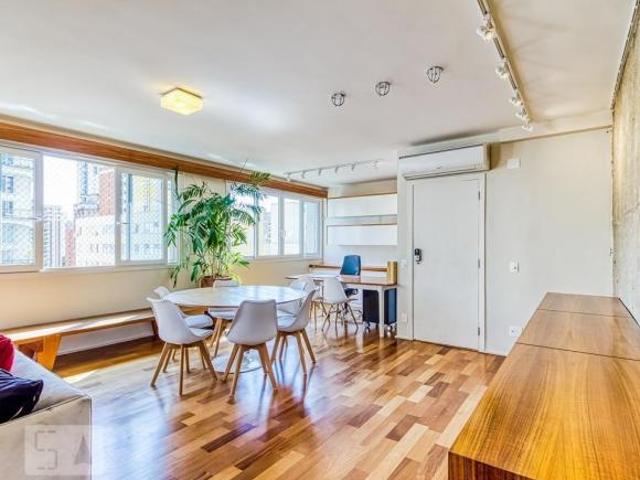 Apartamento à Venda Moema, 2 Quartos, 125 m2