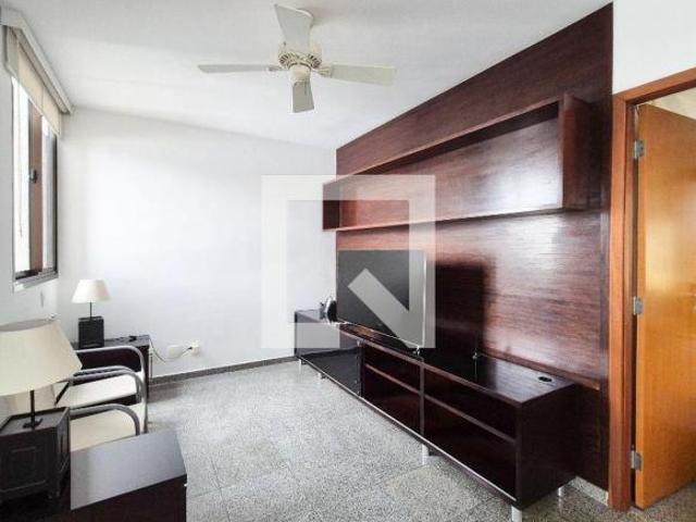 Apartamento à Venda Moema, 2 Quartos, 135 m2