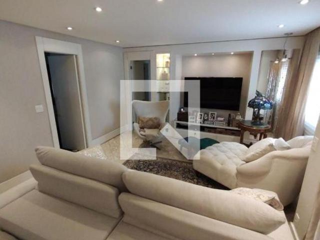 Apartamento à Venda Moema, 2 Quartos, 140 m2