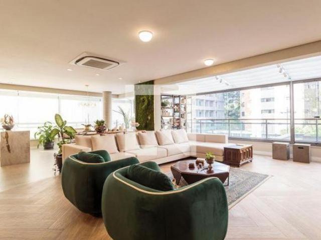 Apartamento à Venda Moema, 2 Quartos, 153 m² São Paulo