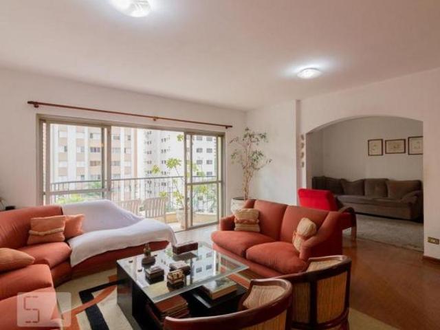 Apartamento à Venda Moema, 2 Quartos, 160 m2