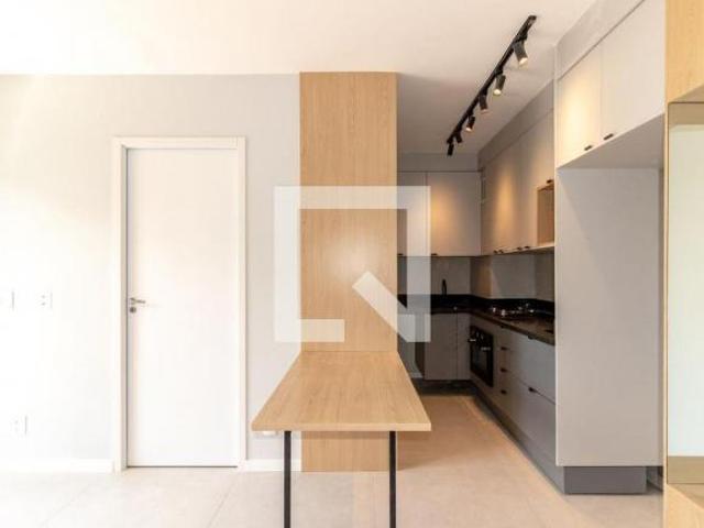 Apartamento à Venda Moema, 2 Quartos, 40 m2