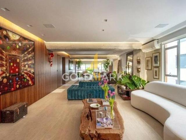 Apartamento à venda Moema 300 metros 4 suítes Próximo ao Monte Líbano