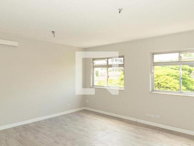 Apartamento à Venda Moema, 3 Quartos, 100 m2