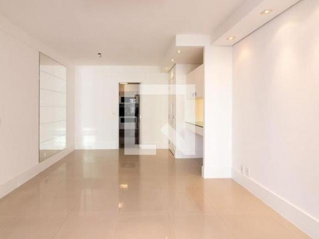 Apartamento à Venda Moema, 3 Quartos, 104 m2