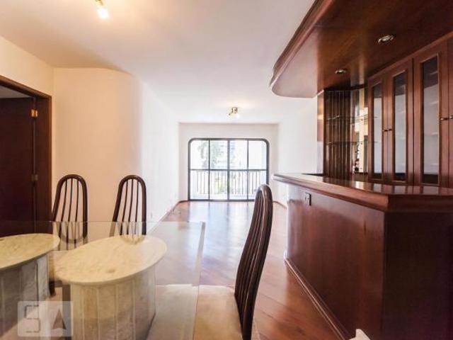 Apartamento à Venda Moema, 3 Quartos, 110 m² São Paulo