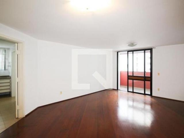 Apartamento à Venda Moema, 3 Quartos, 120 m2