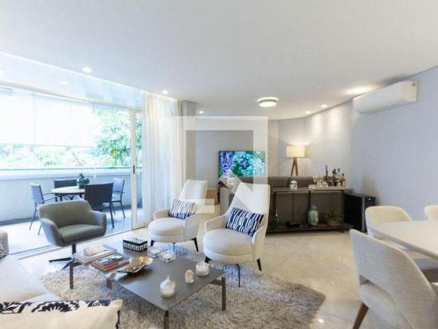 Apartamento à Venda Moema, 3 Quartos, 121 m² São Paulo