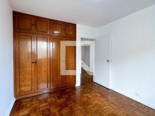 Apartamento à Venda Moema, 3 Quartos, 125 m2