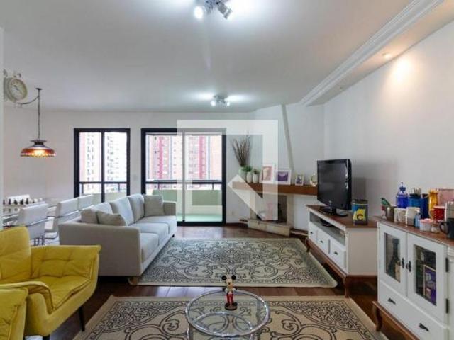 Apartamento à Venda Moema, 3 Quartos, 130 m2
