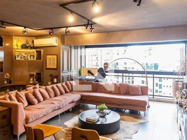 Apartamento à Venda Moema, 3 Quartos, 130 m2