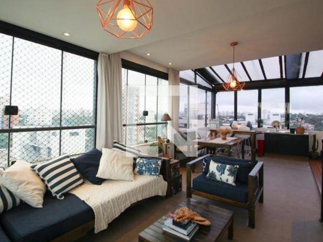 Apartamento à Venda Moema, 3 Quartos, 140 m2