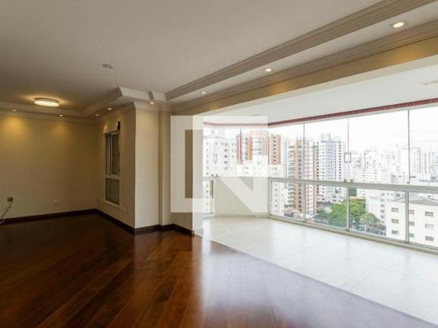 Apartamento à Venda Moema, 3 Quartos, 144 m2