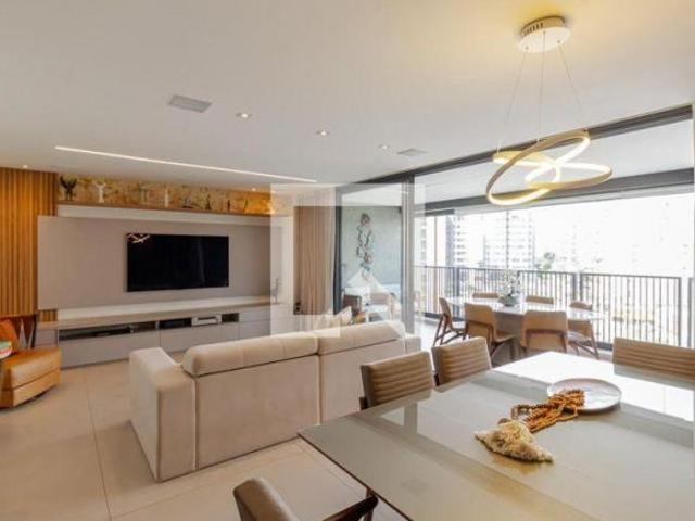 Apartamento à Venda Moema, 3 Quartos, 150 m2