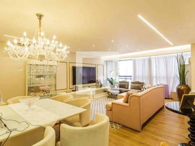 Apartamento à Venda Moema, 3 Quartos, 150 m2
