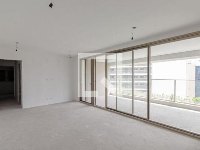 Apartamento à Venda Moema, 3 Quartos, 150 m2