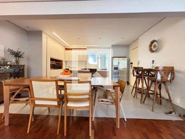 Apartamento à Venda Moema, 3 Quartos, 154 m² São Paulo