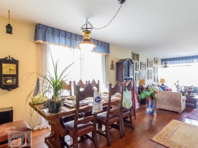 Apartamento à Venda Moema, 3 Quartos, 190 m² São Paulo