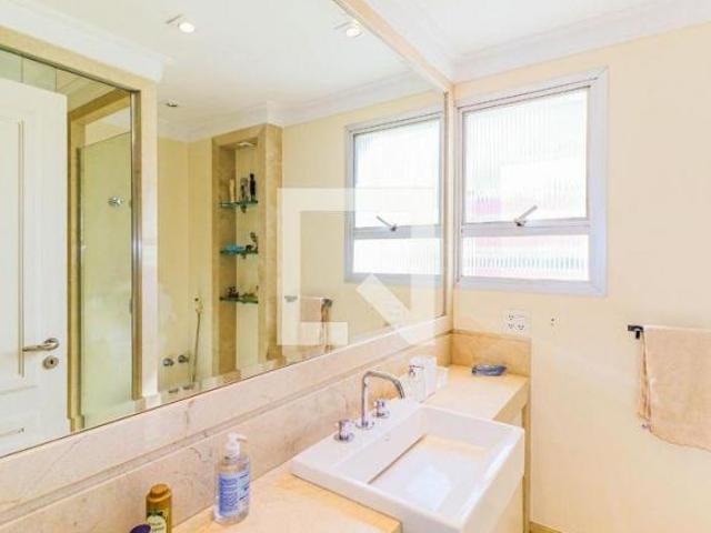 Apartamento à Venda Moema, 3 Quartos, 192 m2