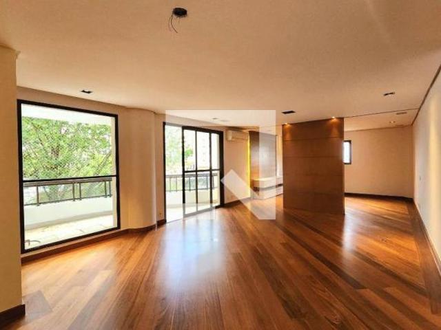 Apartamento à Venda Moema, 3 Quartos, 198 m2