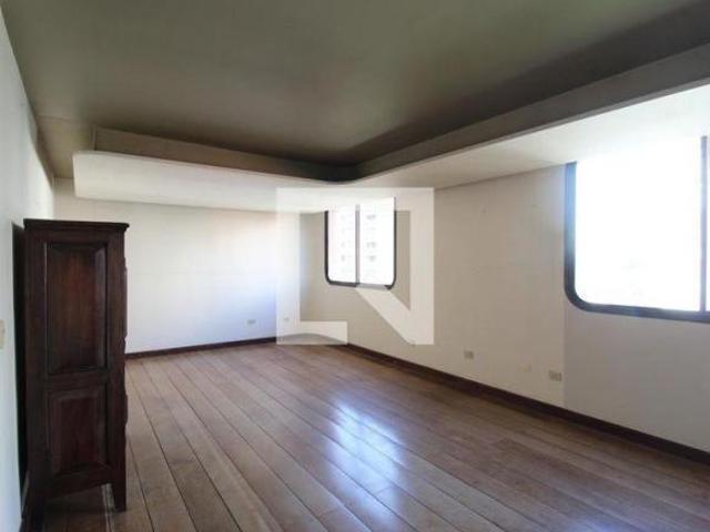 Apartamento à Venda Moema, 3 Quartos, 210 m² São Paulo
