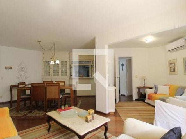 Apartamento à Venda Moema, 3 Quartos, 220 m2