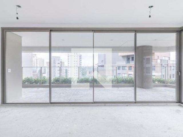 Apartamento à Venda Moema, 3 Quartos, 220 m² São Paulo