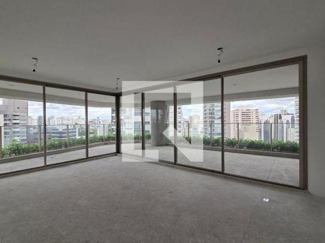 Apartamento à Venda Moema, 3 Quartos, 221 m2