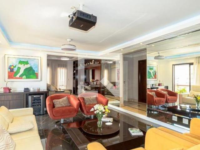 Apartamento à Venda Moema, 3 Quartos, 225 m2