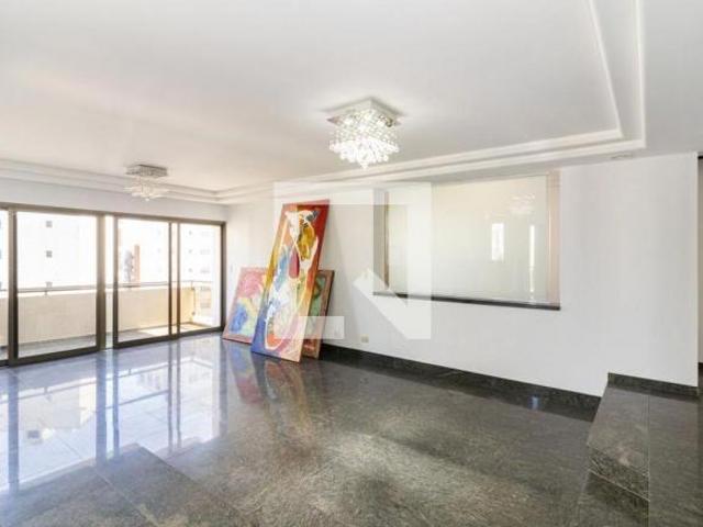 Apartamento à Venda Moema, 3 Quartos, 240 m2