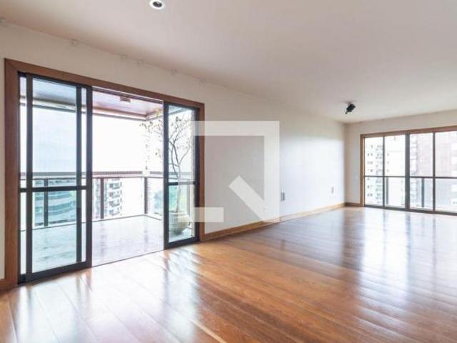 Apartamento à Venda Moema, 3 Quartos, 320 m2