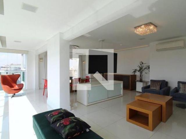 Apartamento à Venda Moema, 3 Quartos, 377 m2