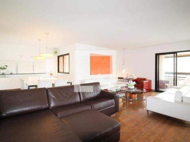 Apartamento à Venda Moema, 4 Quartos, 220 m2