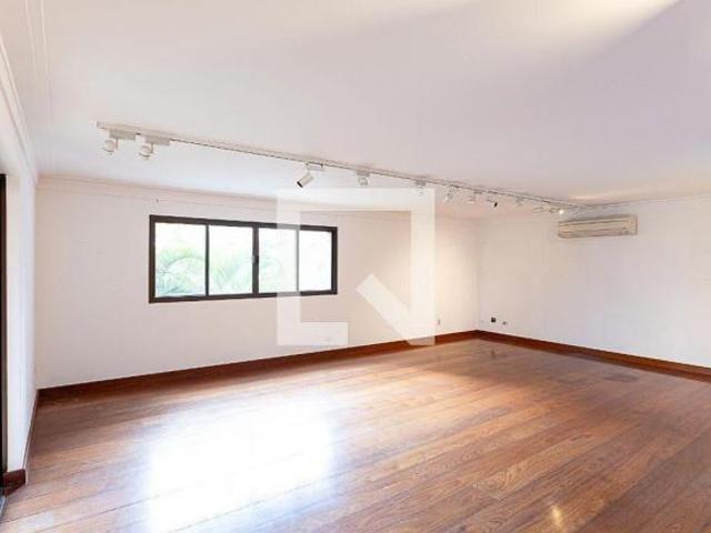 Apartamento à Venda Moema, 4 Quartos, 300 m2