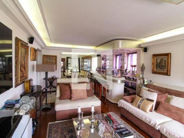 Apartamento à Venda Moema, 5 Quartos, 210 m2